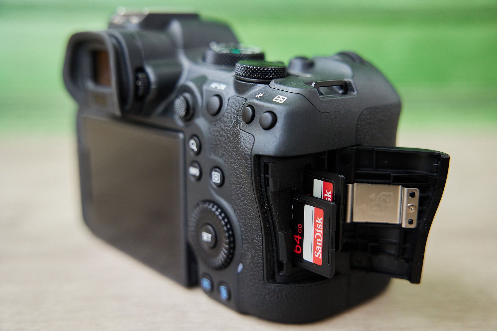 Canon_R6_vs_R6II_9060 - Lepsza fotografia lepszy film